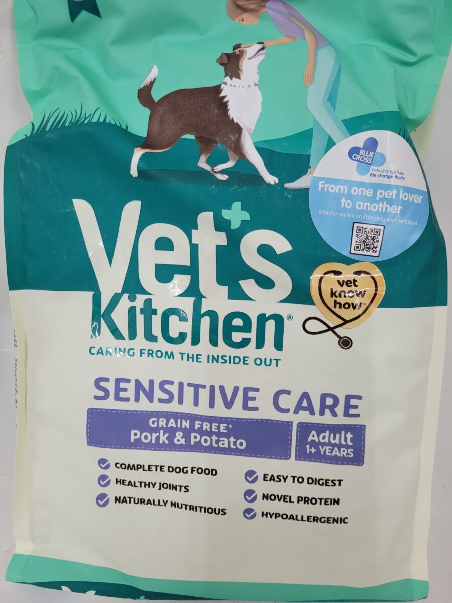 Vet’s Kitchen Adult Dog Food – Fed Up Cafe Shop